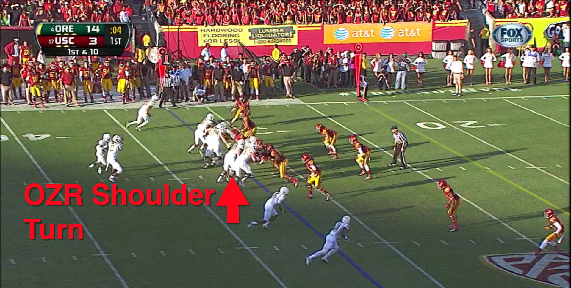 Isn’t an Oregon Quarterback SWEEP Risky? | FishDuck