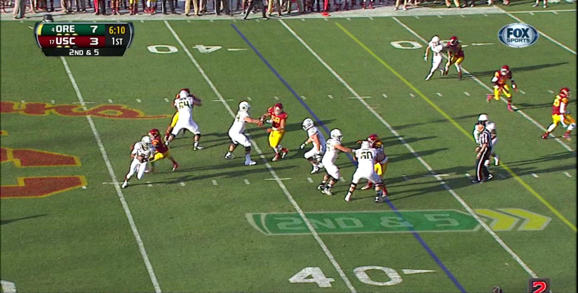 Isn’t an Oregon Quarterback SWEEP Risky? | FishDuck