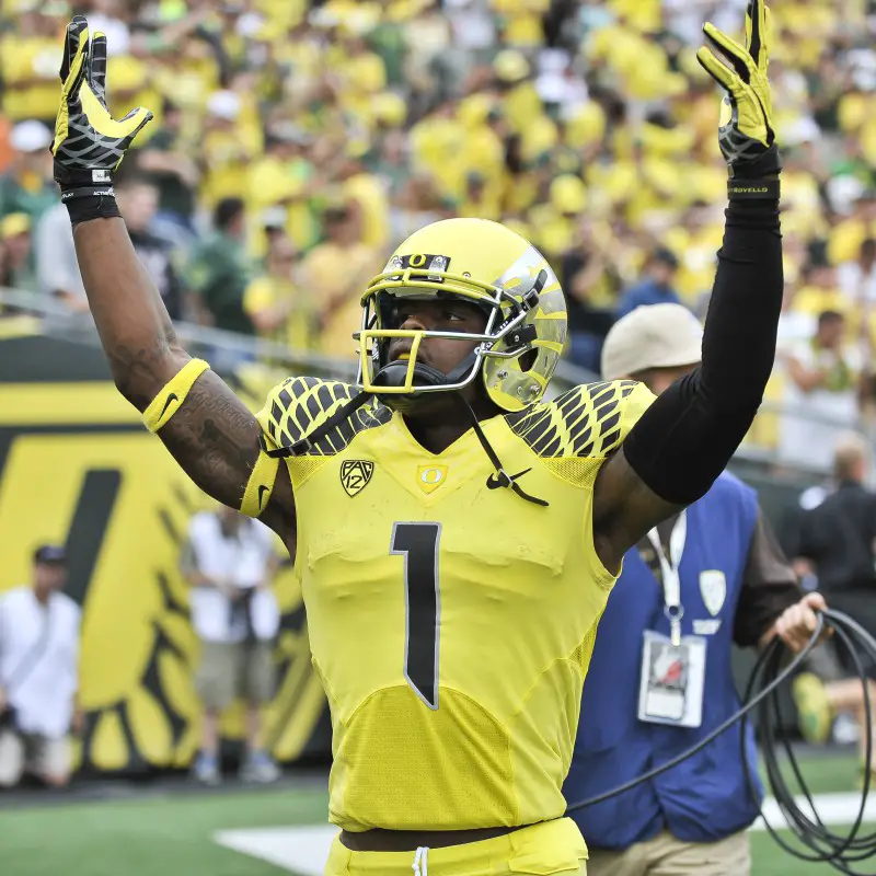 Mark Helfrich’s “Inauguration”: Oregon Dominates Tennessee | FishDuck