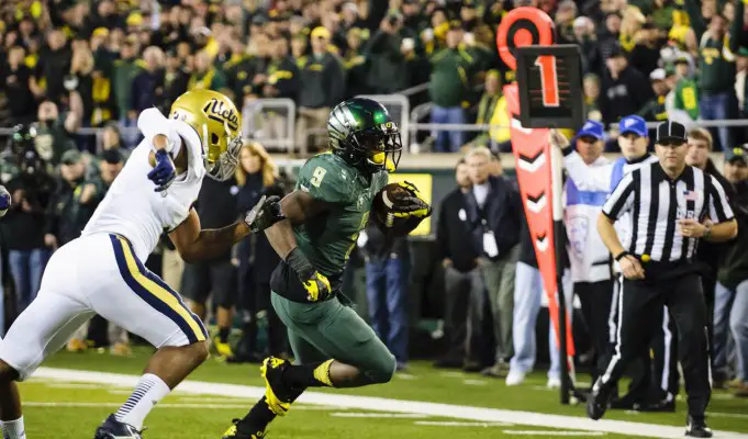 Three Shortcuts to Creating a No-Huddle Offense | FishDuck