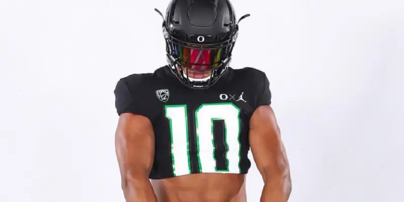 Justin Flowe: Oregon’s Next All-American Linebacker | FishDuck