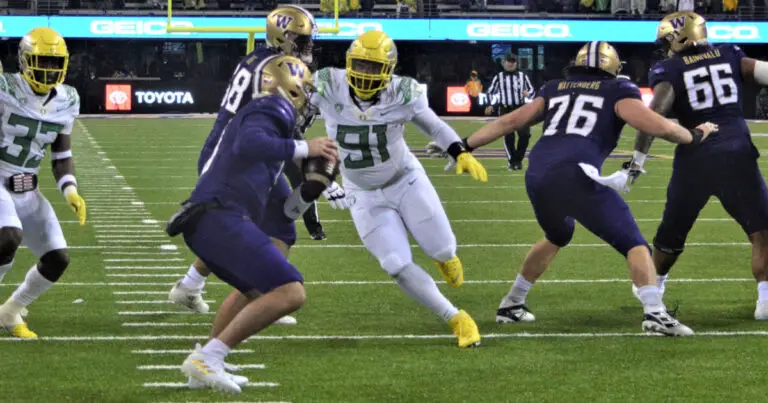 Famous FishDuck Keys to Beating the Huskies | FishDuck