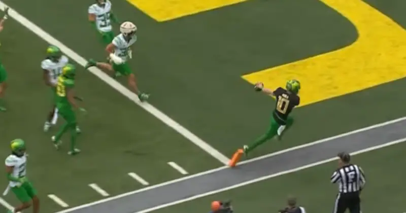 Does Oregon Finally Have Depth at Quarterback? | FishDuck